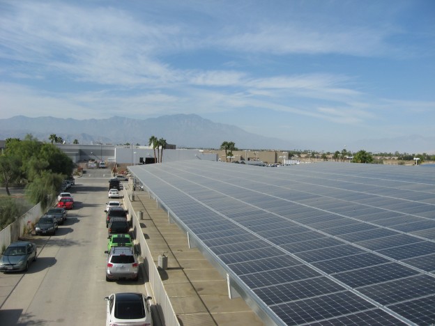 Solar Panel Cleaning | Learn More: Automatic Solar Panel Cleaning ...